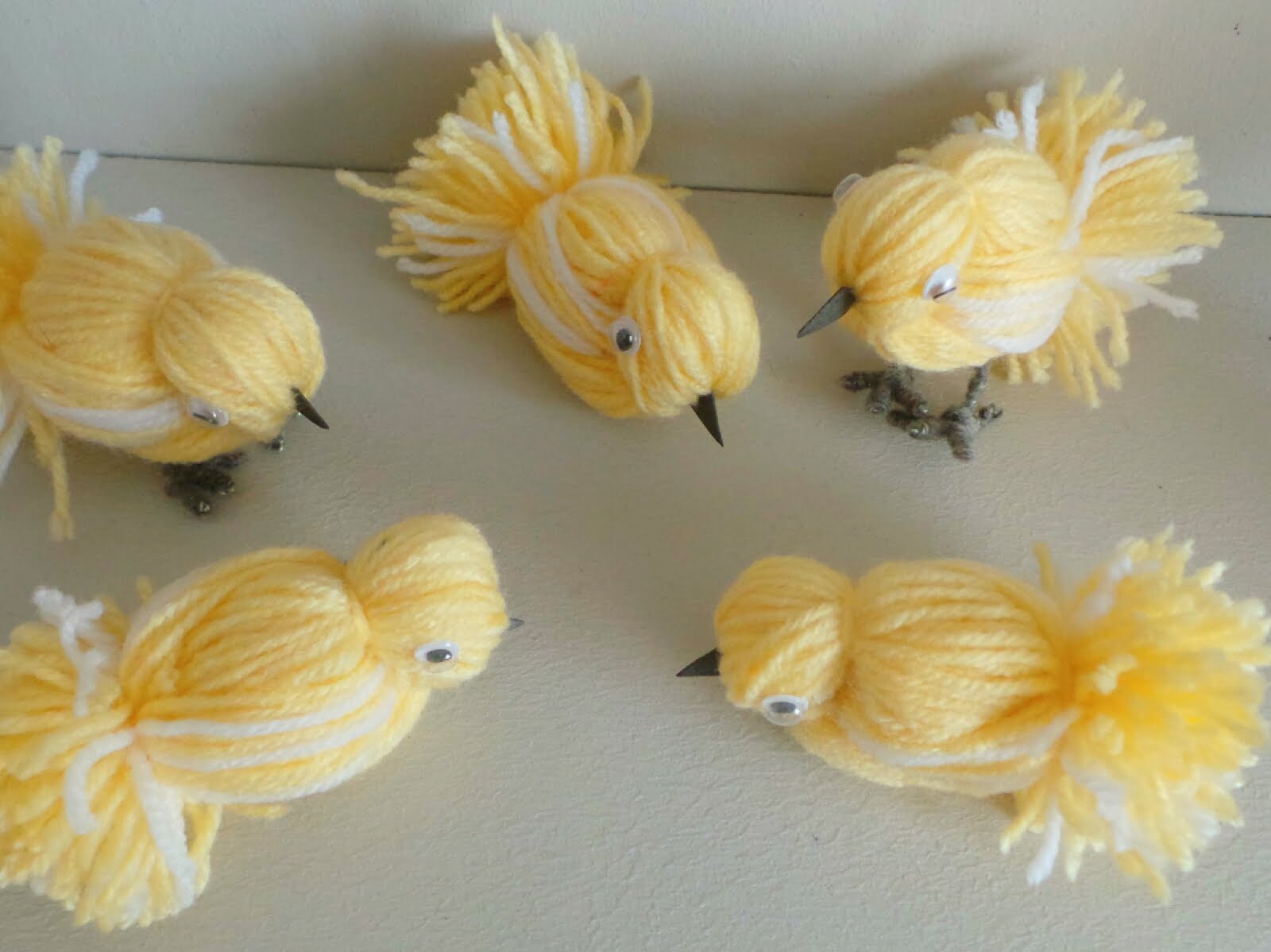 DIY Easter Yarn Hen Bird & Chicks Step by Step Tutorial - Crafting ...