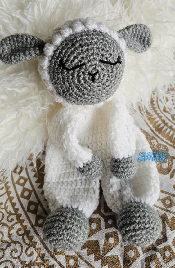 Crochet Lamb Rag Doll: Easy Pattern for Adorable Handmade Gifts ...