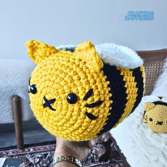 Free Amigurumi Cat Bee (Cee) Low Sew Pattern - Crafting Happiness